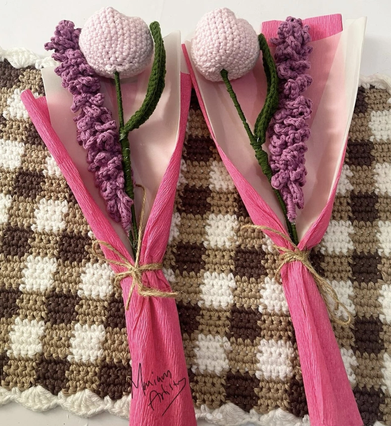 39+ Adorable Crochet Flower Crafts That Melt Your Heart - Crafty Diaries